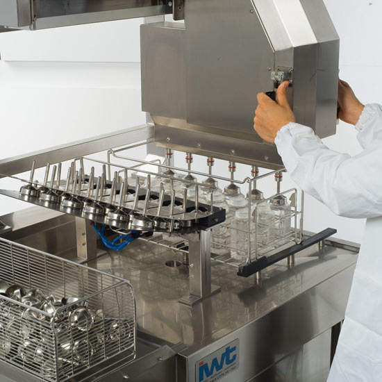 E-Line - Manual bottle processing system - Tecniplast UK
